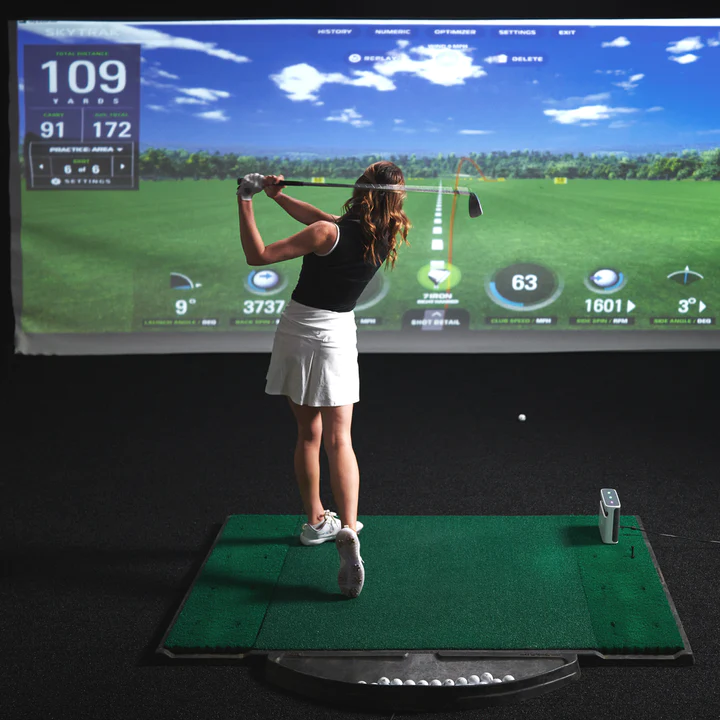 SkyTrak Plus Launch Monitor | Big Buck Golf