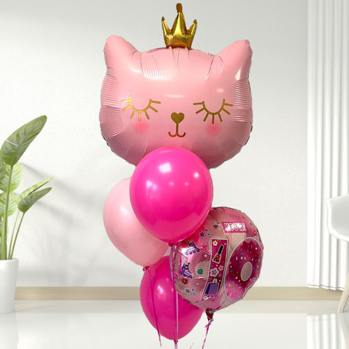 Pink cat balloon bouquet | Confetti Party