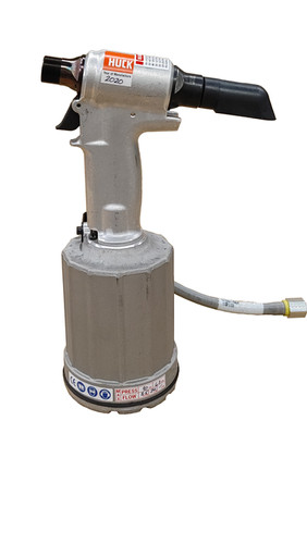 TruckShroud 2025 Huck Tool | Lund Truck Parts