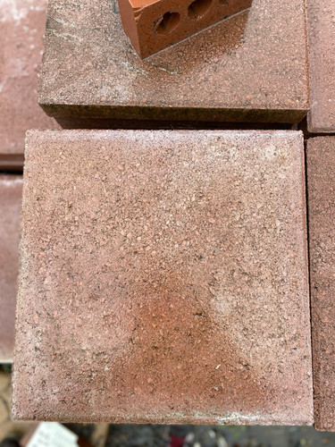 16" Sq. Smooth Red | Canby Landscape