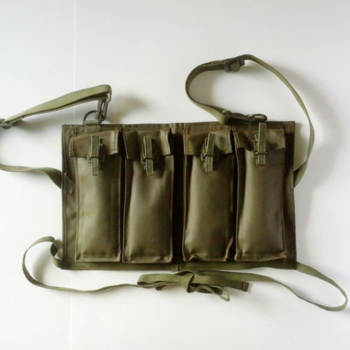 Canadian Army Surplus FN HMG 4 Mag Pouch/Chest Rig | wwasd