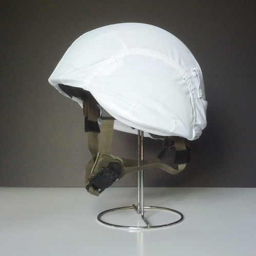 Canadian Army Surplus Winter White Helmet Cover | wwasd
