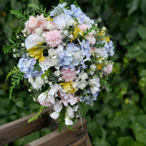 Bridal Bouquet - Trailing - Cottage Garden Collection | Polly's Secret ...