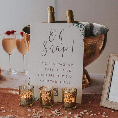 Bespoke Wedding Signage | Wedding Calligraphy | LouPaper