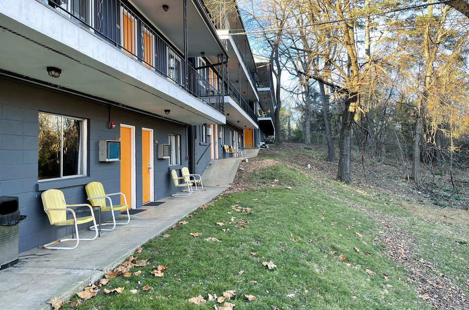 Gallery | Wanderoo Lodge | Eureka Springs, Arkansas | Motel | Lodge