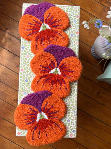 SAMPLE orange wallhanging | mysite