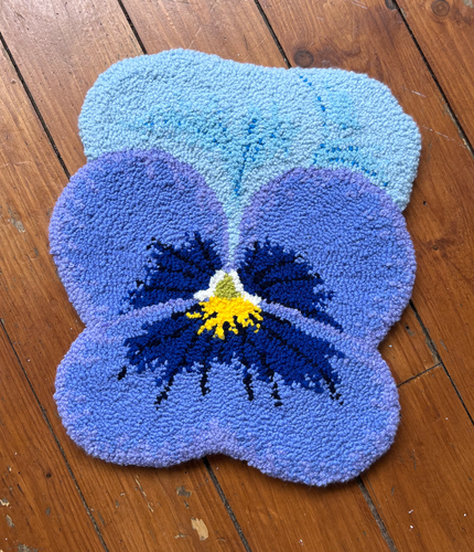 Periwinkle & Sky Blue Pansy Wallhanging | mysite