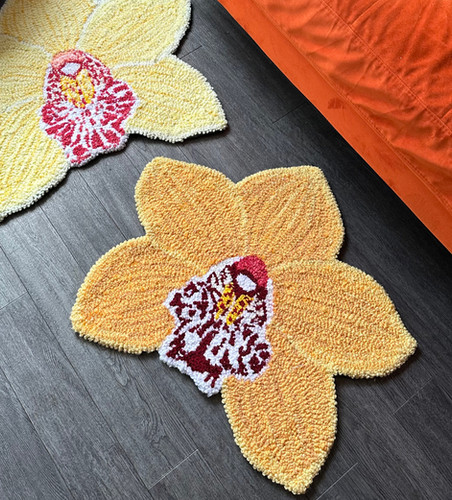 SAMPLE Light Orange Cymbidium Orchid | mysite