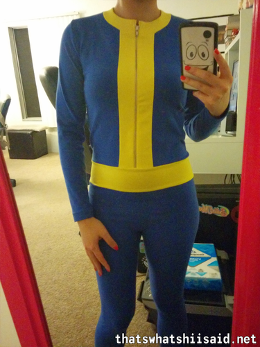 Vault Dweller from Fallout 1 (Vault 13 Jumpsuit Version 1.0) Cosplay Log