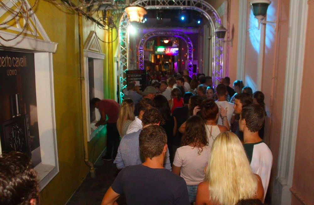 Curacao's Amazing Nightlife, You Need To Know It All!