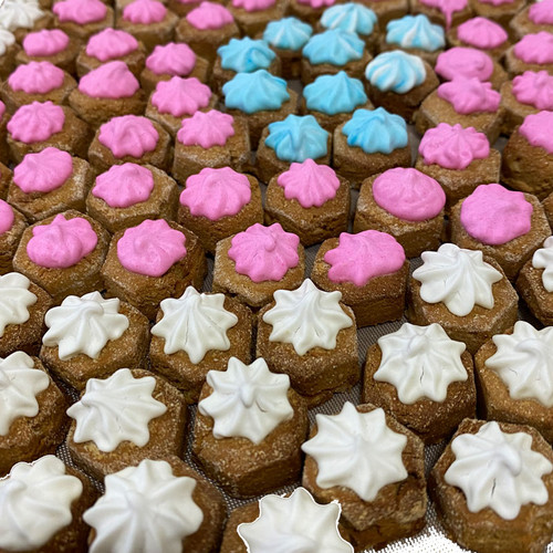 Doggo Gem Biscuits | Thunder Treatos