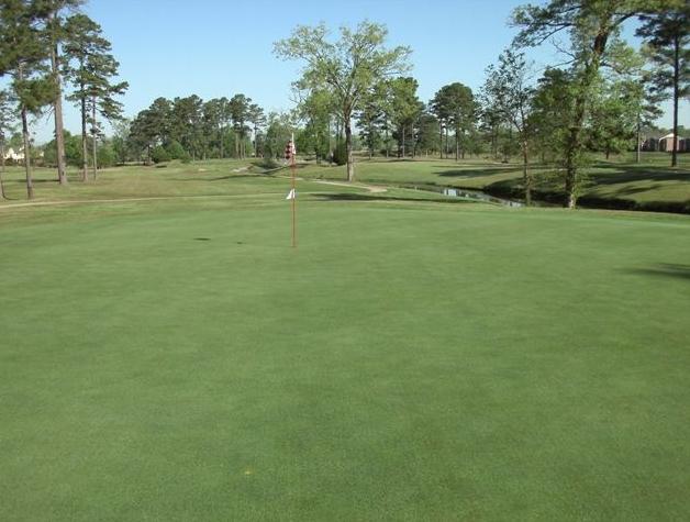 Hurricane Golf & Country Club / 18-Hole Championship Golf Course