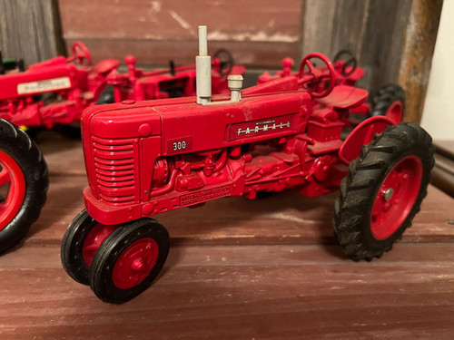 IH Farmall 300 | Territorial Trading