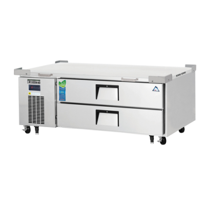 EQUIPMENT STAND, REFRIGERATED BASE Everest Refrigeration Model No ...