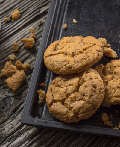 Spiked Peach Cobbler Cookie | The Tipsy Cookie