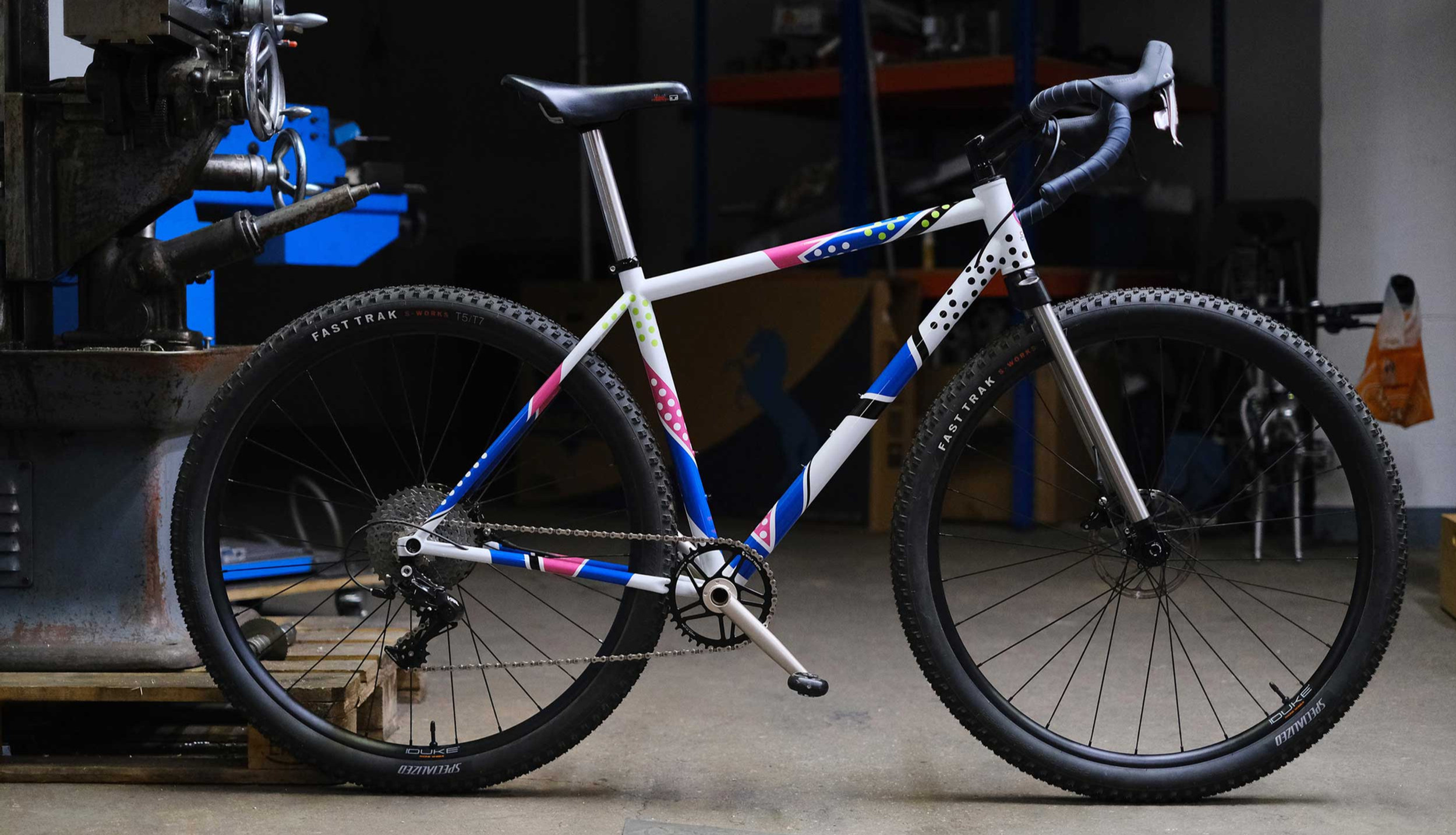 GRAWUMM | CYBER CYCLES