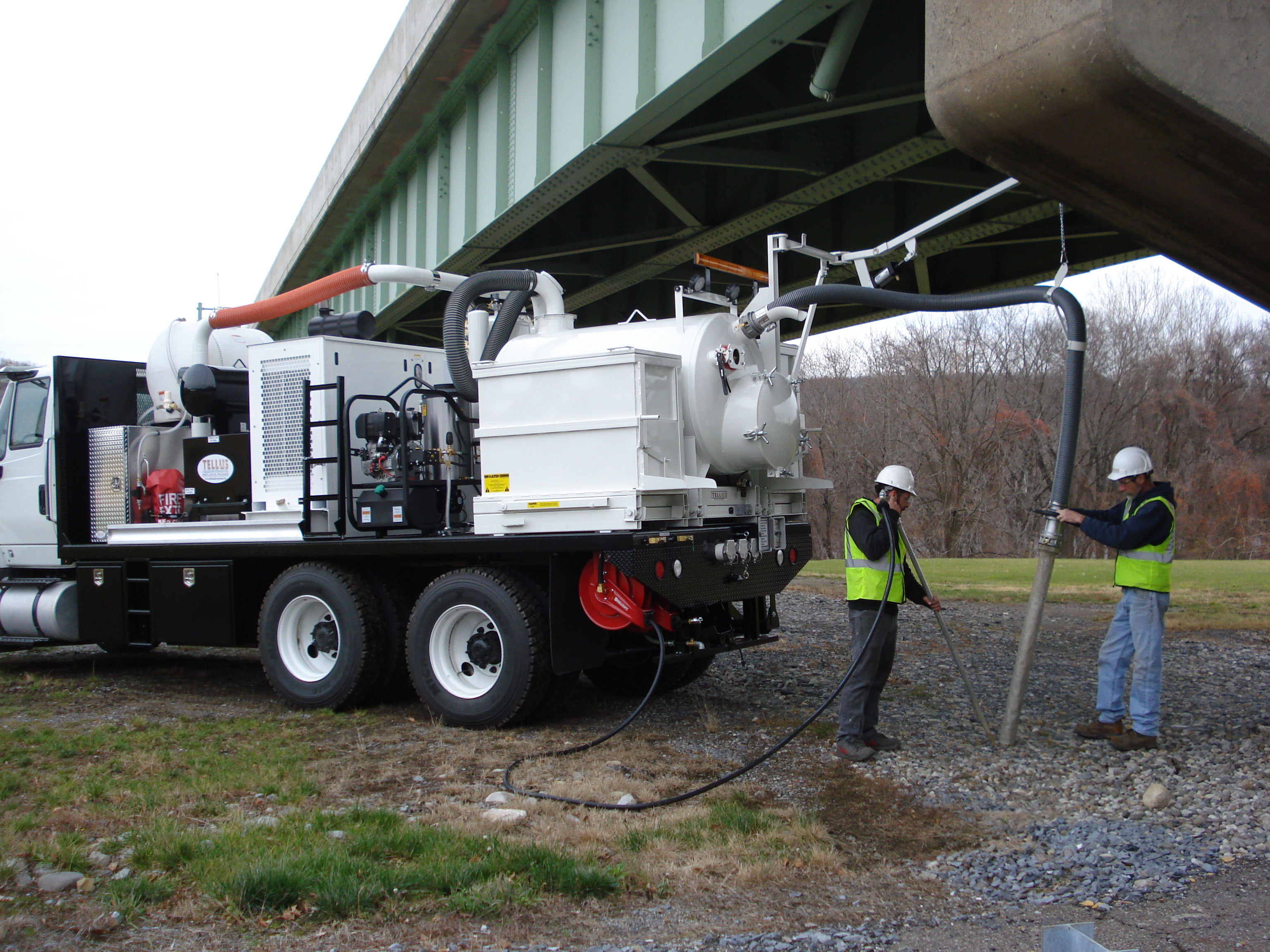 Keyhole Trucks, Underground Utility Locating | Portland | Tellus ...