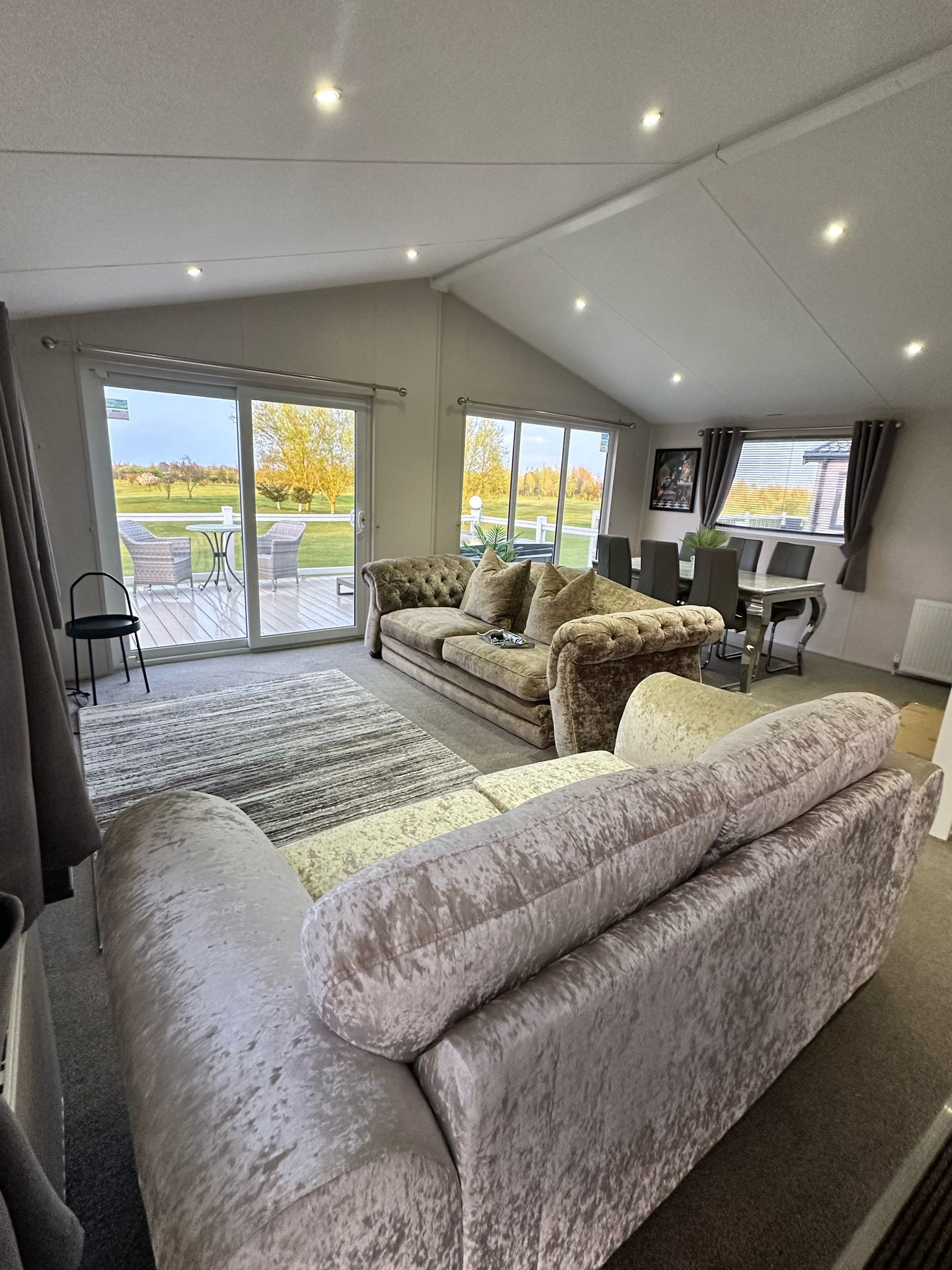 Buttercup Meadow| Golf View Lodge, Grange Leisure, Mablethorpe