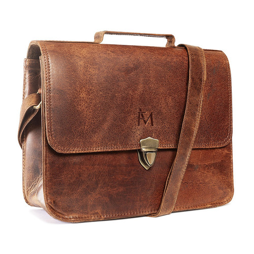 Maletin bolso mediano, color marrón. Diseño rustico. Cuero | Franz Mossi