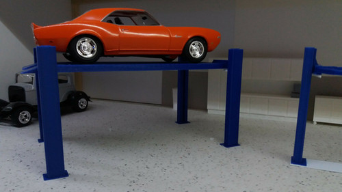 4 post model car lift 1:24 1:25 scale Diorama | BCSModels