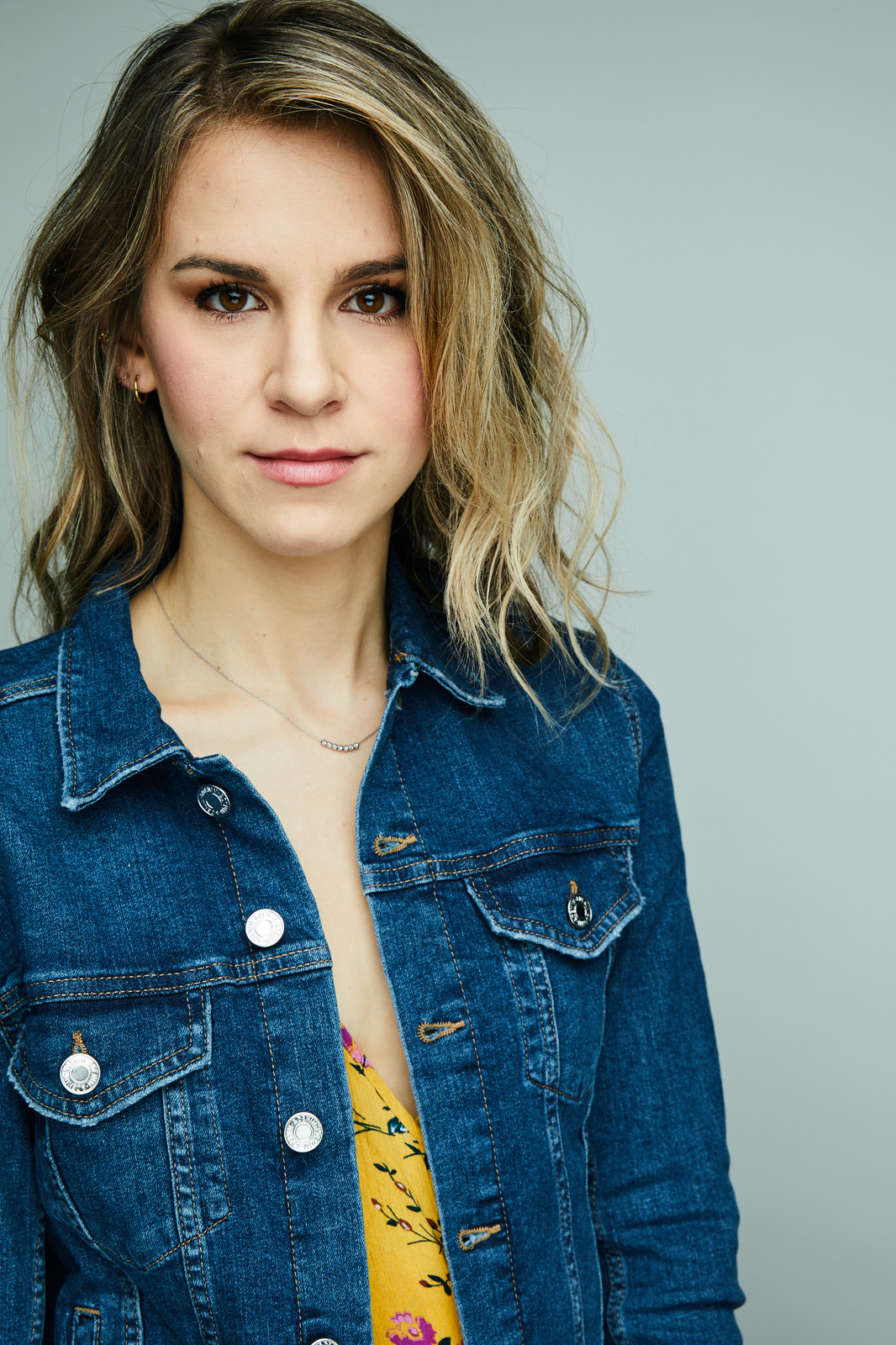 actress | A L I S O N * S I E K E | comedian