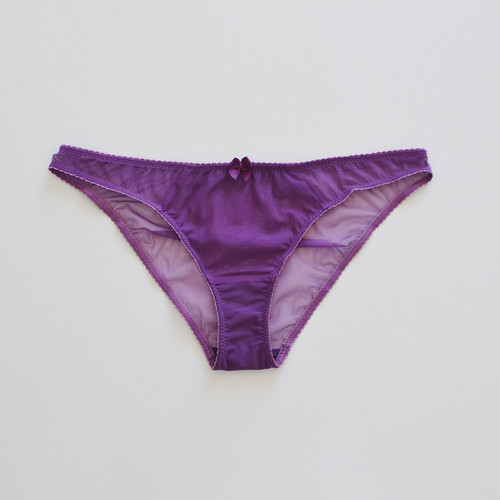Basic grape brief | shop