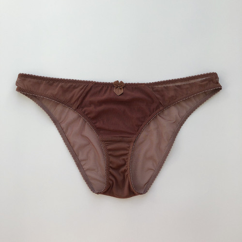 Basic brown brief | shop