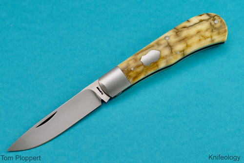 Tom Ploppert - F1 (80% with mammoth) | Knifeology