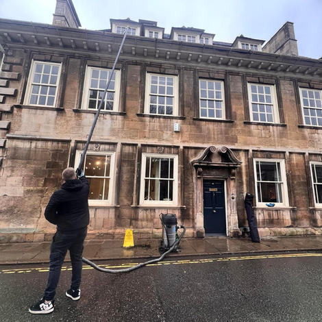 Home | James Window Cleaning & Gutter Vac ltd