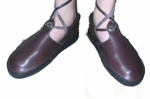 Ladies' Handmade Leather Concho Shoes | Kommando Kilts