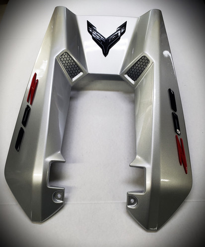 C8 ZO6 CORVETTE ENGINE COVER- BLADE SILVER- RED AND BLACK TRIM | CRCP