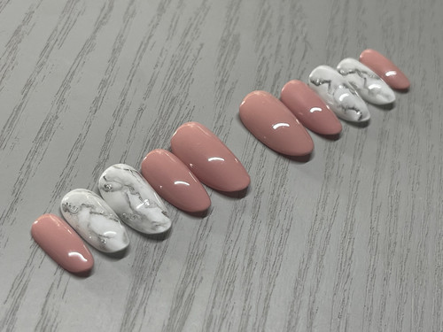 Classic Marble | Lee's Nail Room