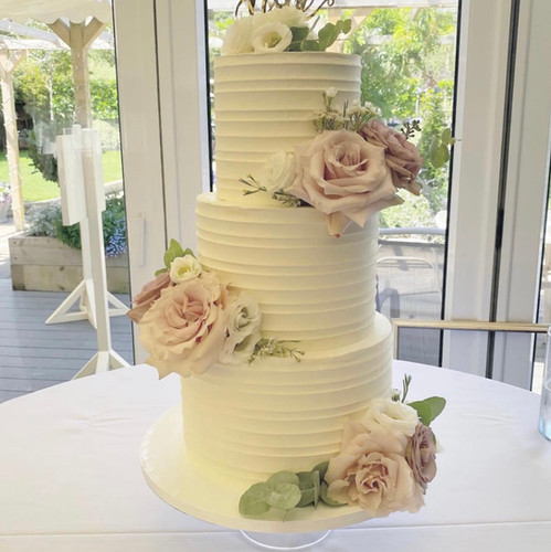 Ridged Effect Wedding Cake | Rebakers Cakeaway