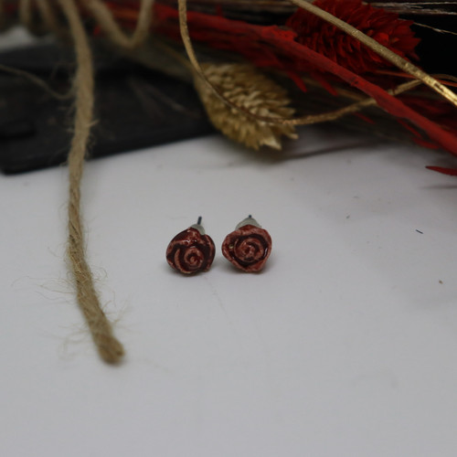 kleine rode roosjes steekoorbel | Saqui-art