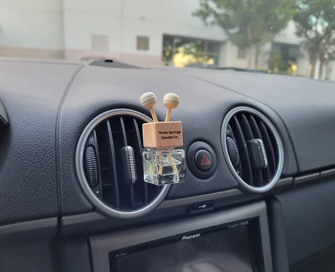 Car Reed Diffuser | illo