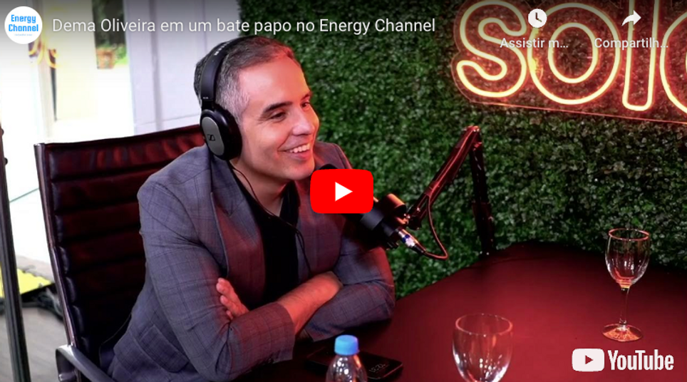 Dema Oliveira em um bate papo no Energy Channel