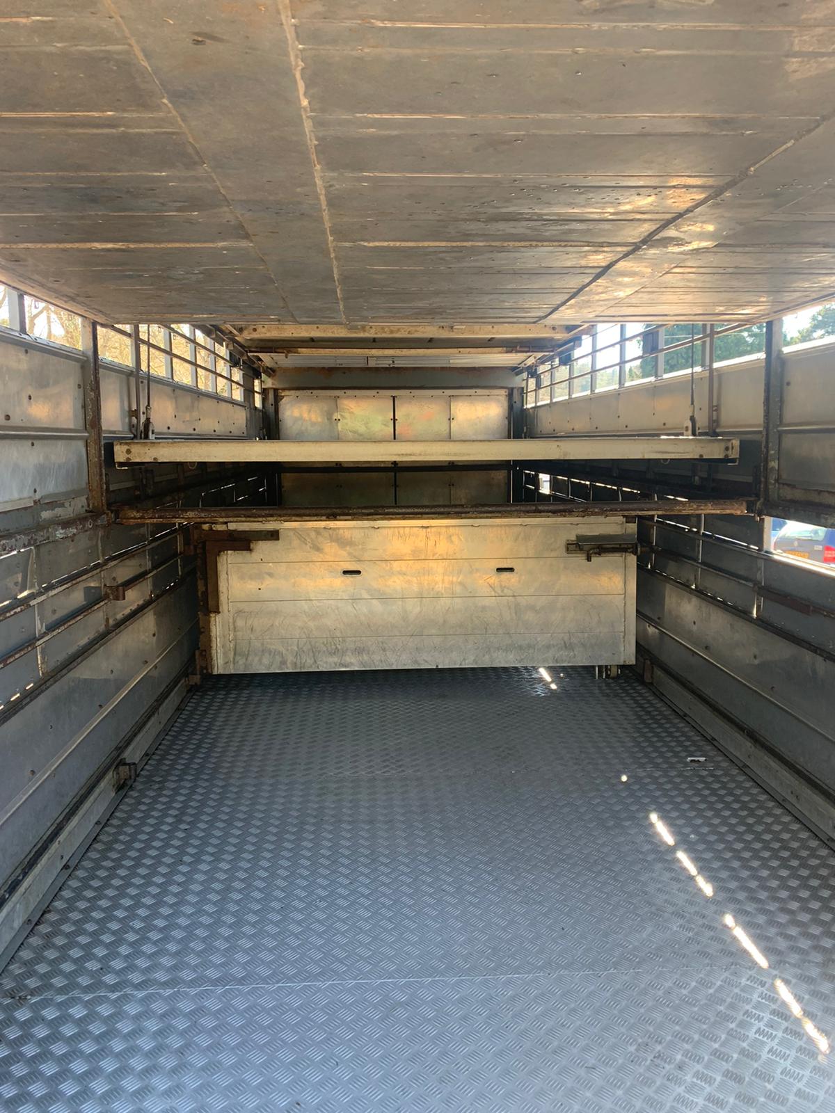 Used Livestock Containers | Jon Burgess Ltd