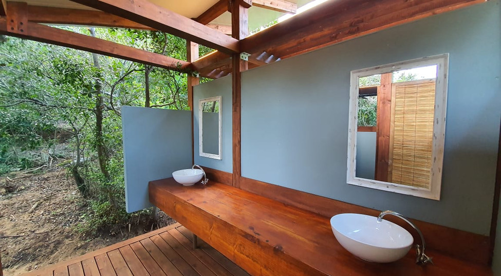 GALLERY | Ponta Membene