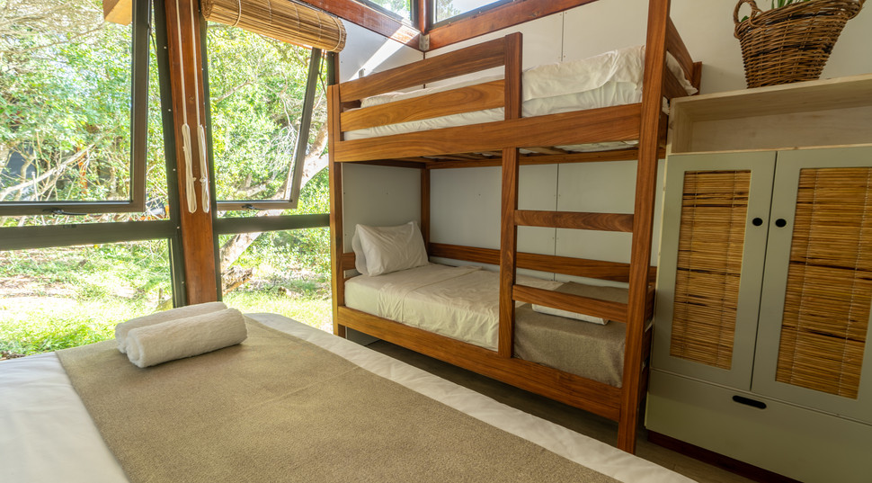 GALLERY | Ponta Membene