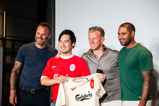 LIVING LEGENDS: THE KOP DNA | Influos Co.,Ltd.