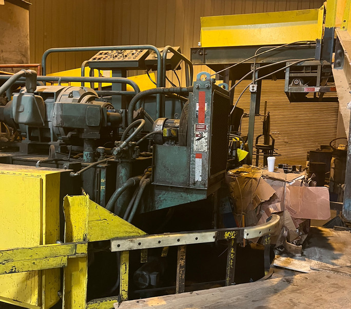 Harris HRB-8-NF Two Ram Baler | MRE