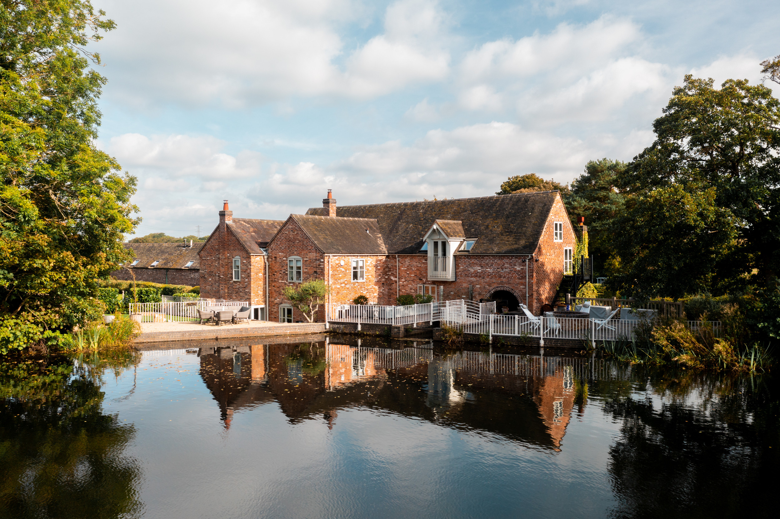 Ward Media UK | Freelance Photographer & Videographer