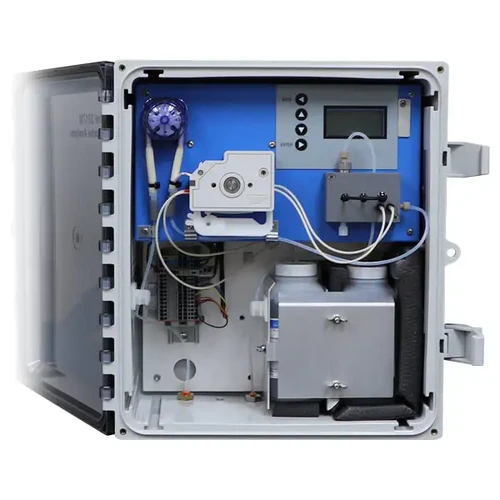 DPD Chlor-Analyzer Chlorine 3017M | Giga Systems
