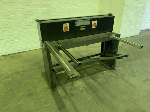 Walton’s Treadle Sheet Metal Guillotine | Quinn Bros