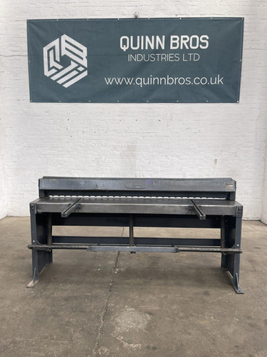 FJ Edwards 2m Treadle Guillotine | Quinn Bros