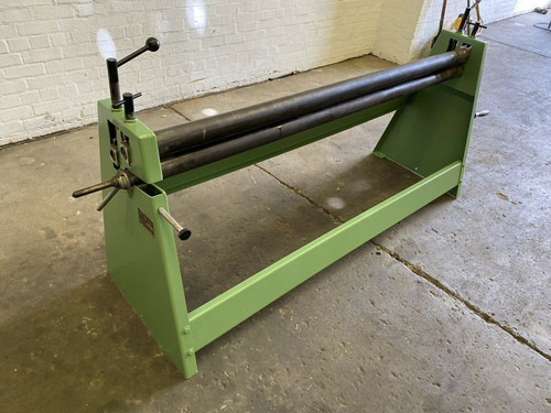 Edwards Hand Pyramid Slip Bending Rolls | Quinn Bros