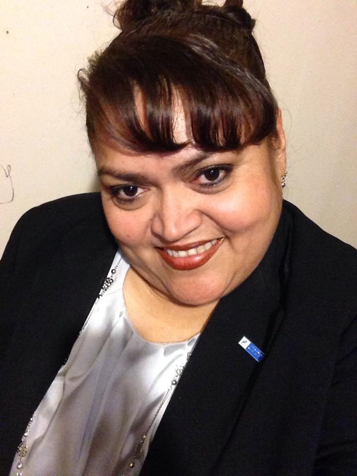 Elsa Flores's Instagram, Twitter & Facebook on IDCrawl