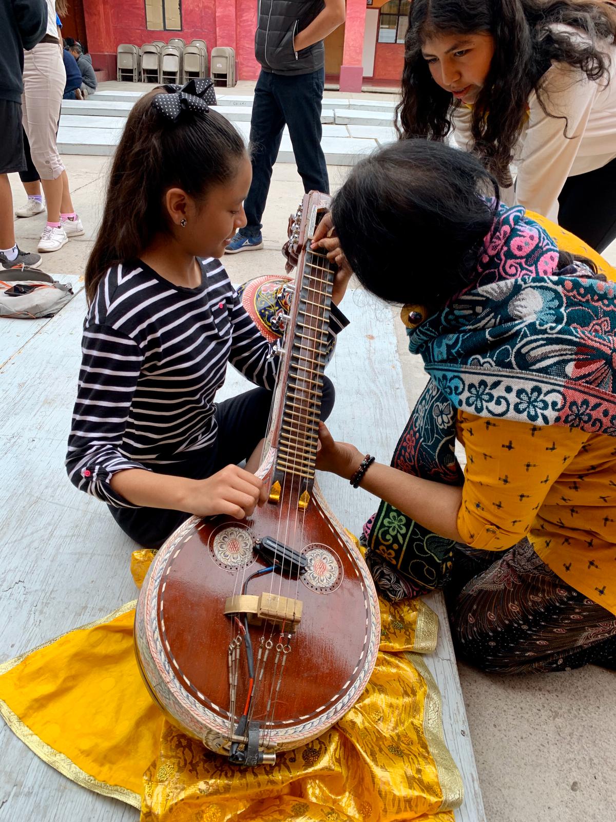 Home | CARLO BASILE The Guitars of Spain