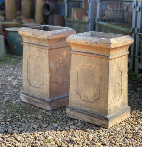 Buff Chimney Pots | Norfolk Reclaim