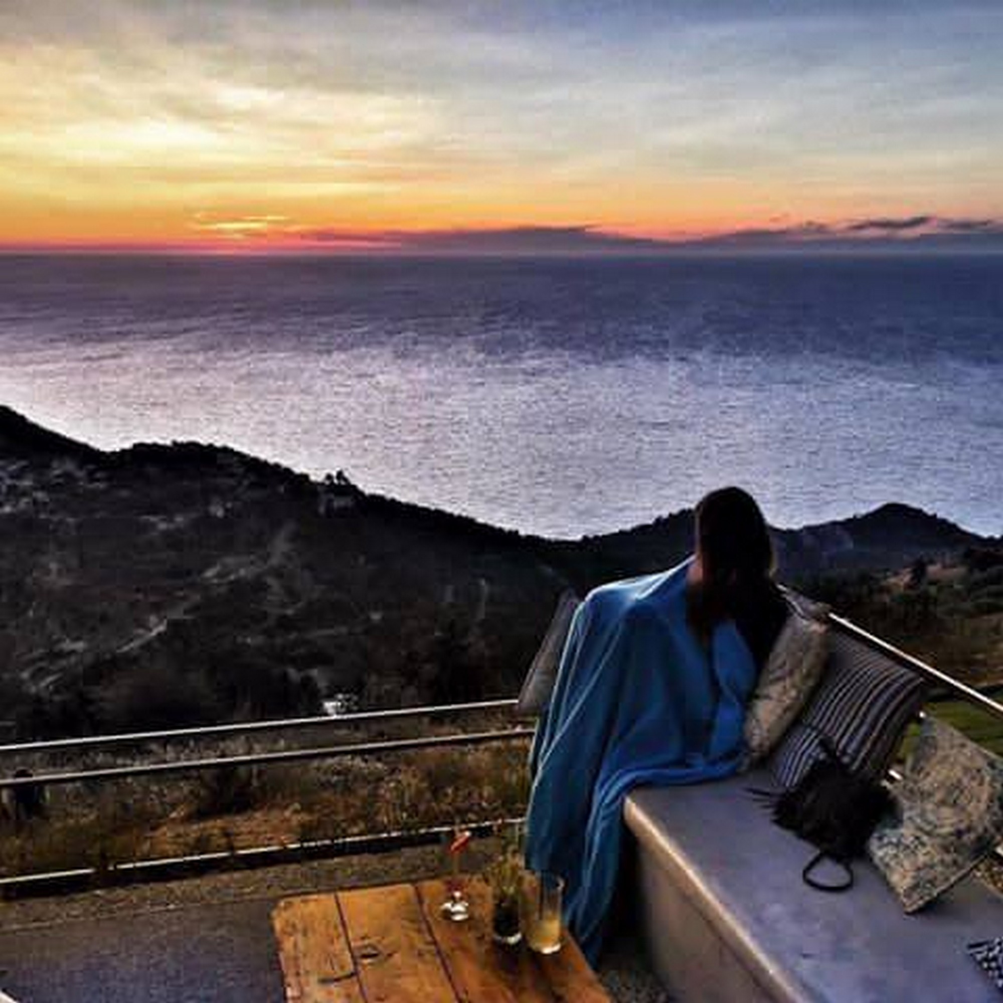 FLY ME LEFKADA BAR